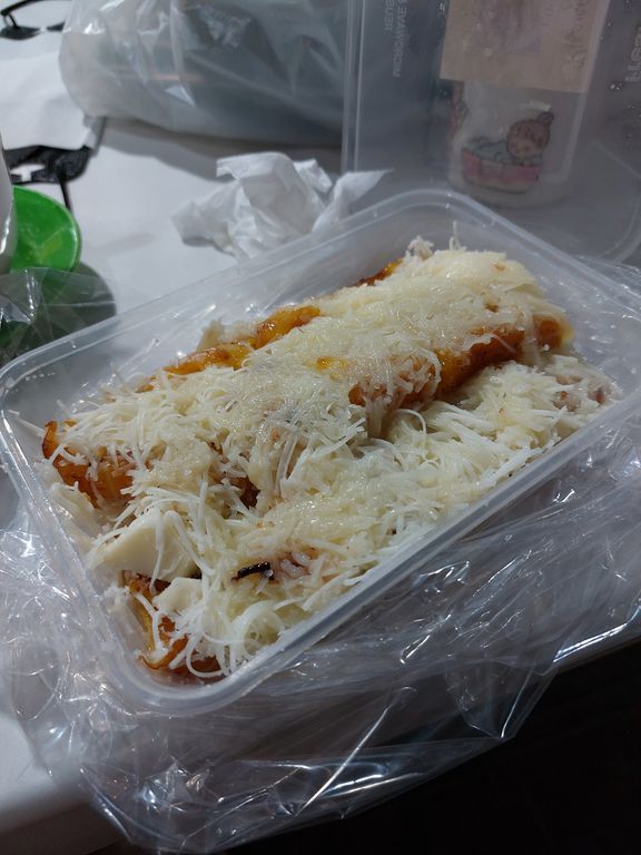 No Antrian 115 Review Itsleenleen Di Restoran Pisang Keju Papaday Cibadak Bandung