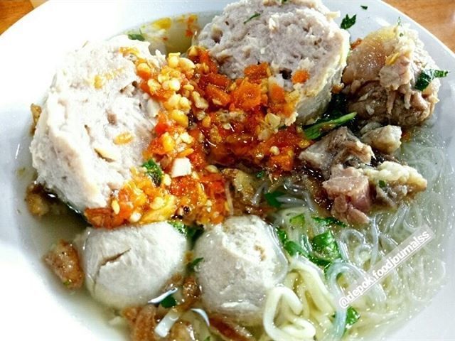 Bakso Boedjangan, Beji, Depok - Lengkap: Menu terbaru, jam buka & no ...