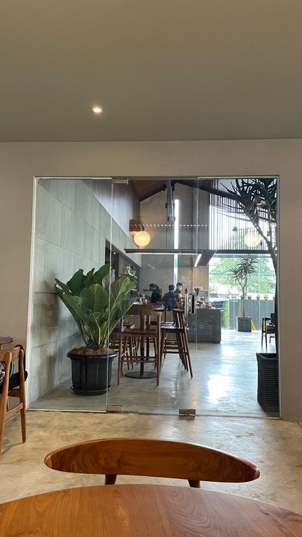 Orbit Brasserie Review Emilinda Di Restoran Orbit Brasserie Pondok Aren Tangerang