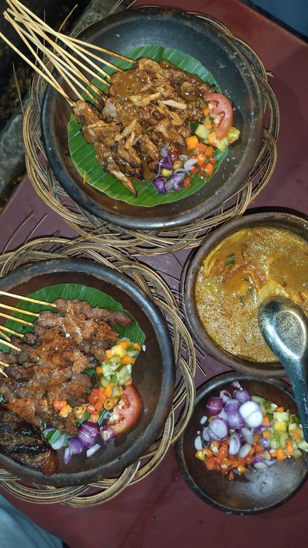 Waroeng Sate Pak Gito Cilaki Bandung Lengkap Menu Terbaru Jam Buka And No Telepon Alamat